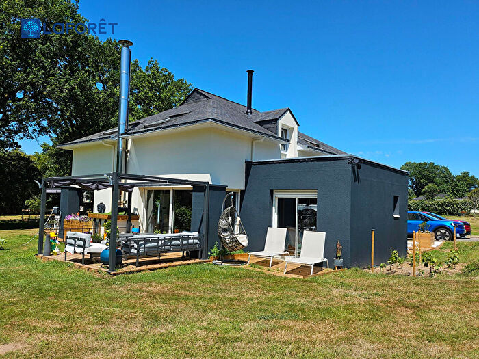 Maison à vendre - Locminé - 7 pièces - 6 chambres