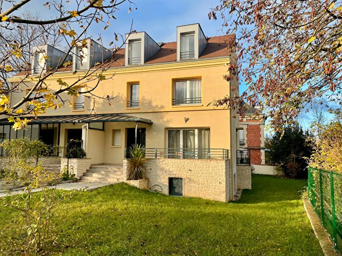 Maison à vendre - Le Perreux-sur-Marne, Centre-ville, Quais dArgonne - 7 pièces - 3 chambres