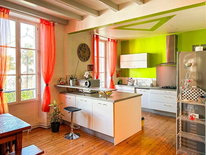 Appartement à vendre - Pau, Centre-ville - 4 pièces - 3 chambres