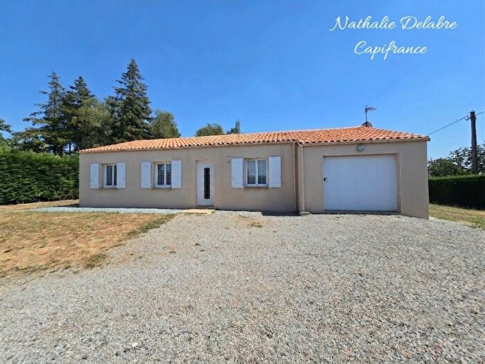 Maison 4 pièces à vendre à Nanteuil