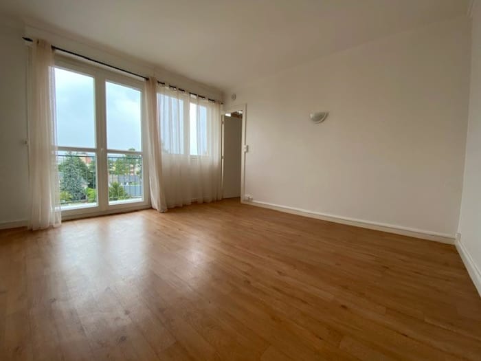 Appartement 2 pièces à louer à postalCode