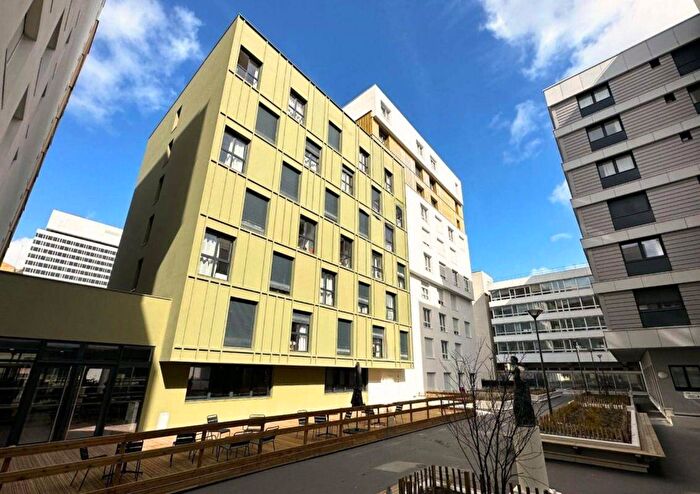 Appartement à louer - Prefecture, Cergy - 1 pièce