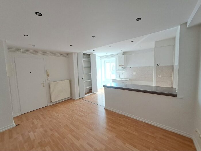 Appartement 2 pièces à louer - Chazelles-sur-Lyon