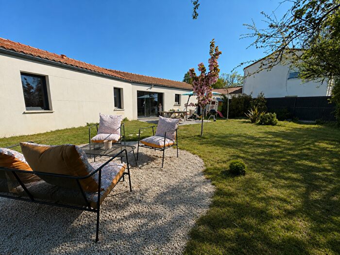 Maison 5 pièces à vendre à Saint-Florent-des-Bois