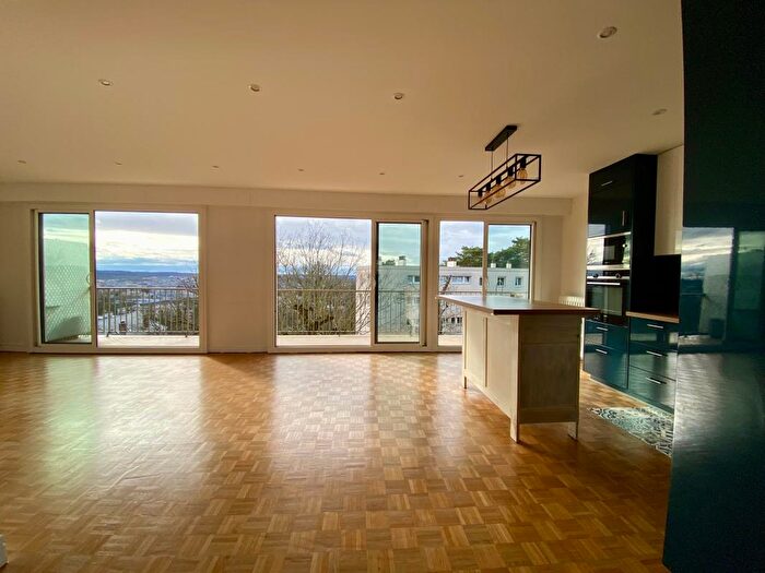 Appartement à louer - Versailles, Clagny Glatigny - 4 pièces - 3 chambres