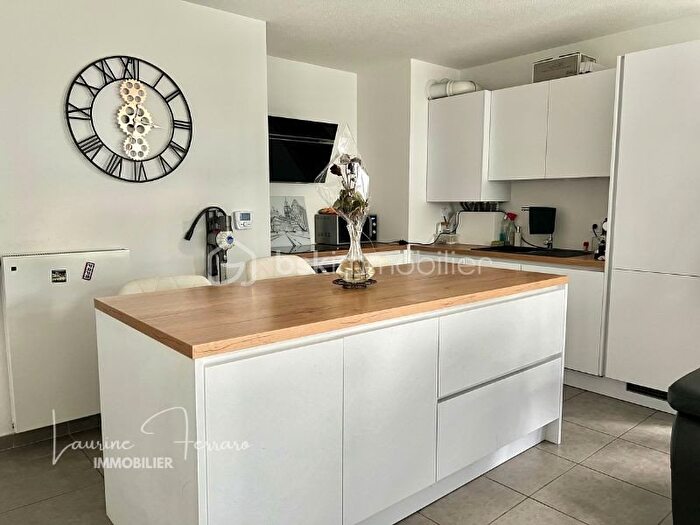 Appartement à vendre - Vienne, Estressin - 3 pièces - 2 chambres