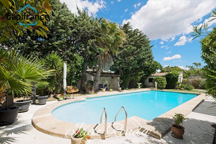 Maison à vendre - Marignane, Le Carestier, Le Taulet - 11 pièces - 5 chambres