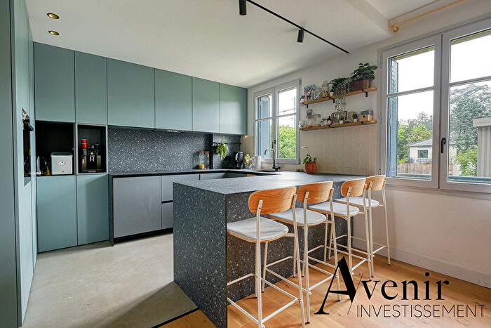 Appartement 3 pièces à vendre à Écully, Chalier, Valvert