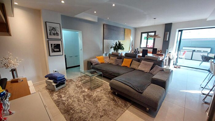 Appartement à vendre - Annecy-le-Vieux, Annecy-le-Vieux Sud - 4 pièces - 3 chambres