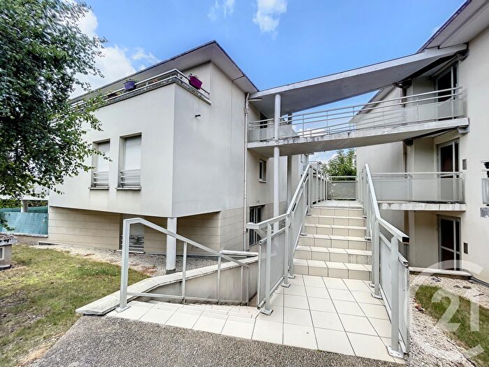 Noisy-le-Grand, Nord : Appartement 2 pièces à louer