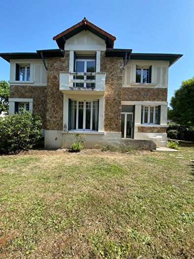 Maison à vendre - Saint-Germain-en-Laye, Alsace, Péreire - 9 pièces - 5 chambres