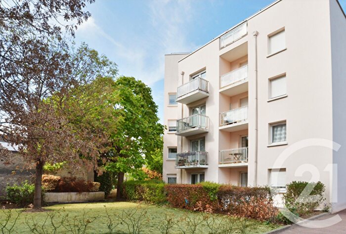 Montgeron, Centre-ville, Gare : Appartement 4 pièces à vendre