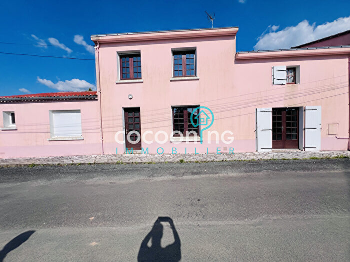 Maisons à vendre et appartements à louer - 1