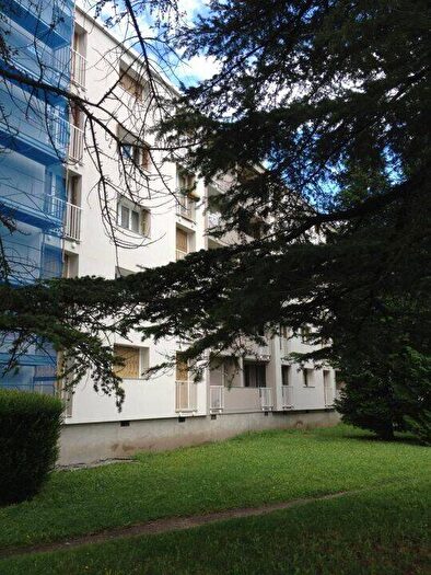 Appartement à louer - Renaudie-La Plaine, Saint-Martin-dHères - 1 pièce