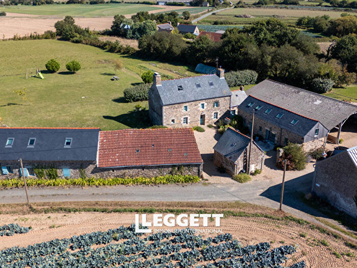 Paimpol - Maison 11 pièces à vendre