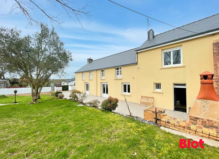 Maison à vendre - Carentoir - 9 pièces - 7 chambres