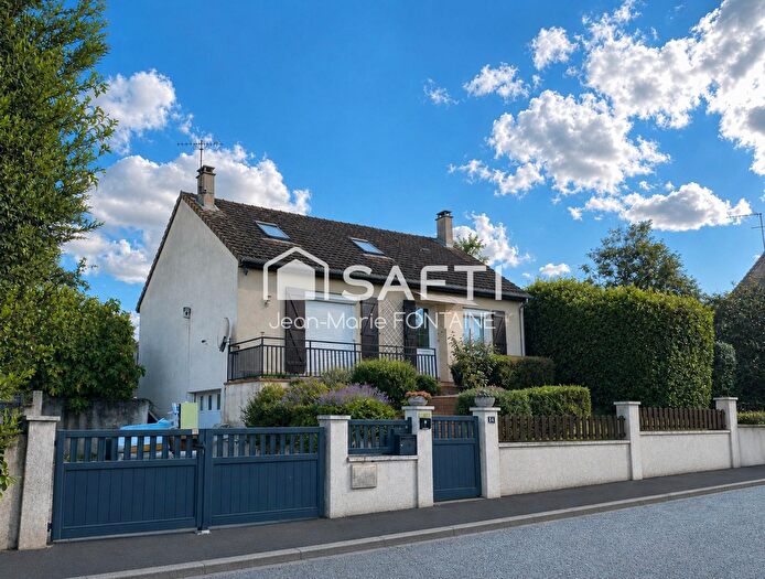 Fresnay-sur-Sarthe - Maison 5 pièces à vendre