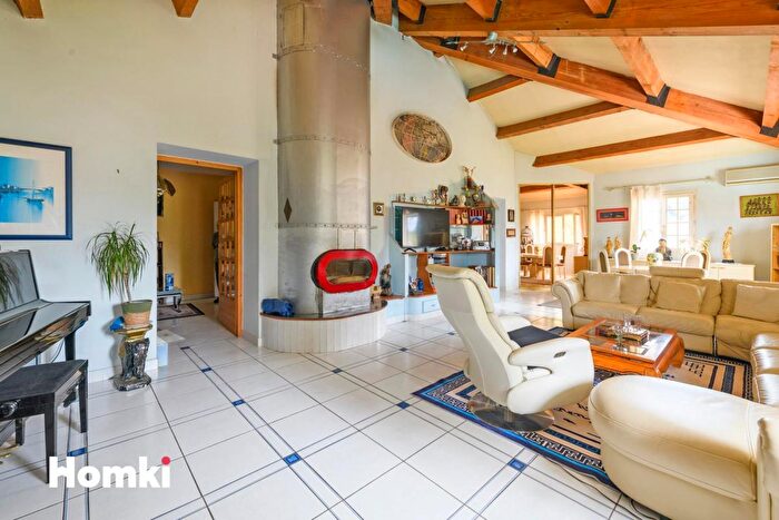 Maison à vendre - Arles, Trébon - 12 pièces - 6 chambres