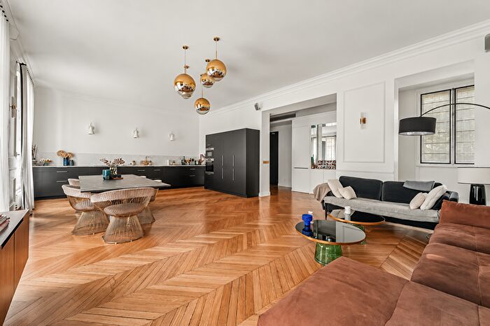 Appartement 5 pièces à Paris 16ème, Dauphine, à vendre
