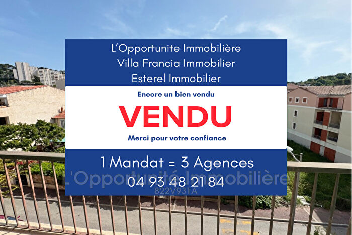 Appartement à vendre - Vallauris, Centre-ville - 3 pièces - 2 chambres