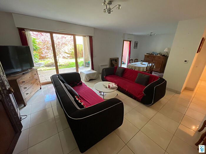 Appartement à vendre - Le Mesnil-Esnard - 4 pièces - 2 chambres