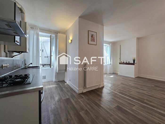 Vierzon, Centre-ville : Appartement 2 pièces à vendre