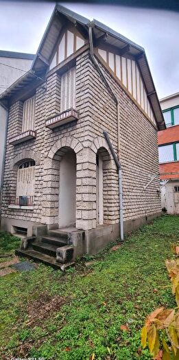 Maison à vendre - Mantes-la-Jolie, Centre-ville - 4 pièces - 2 chambres