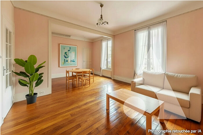 Appartement 2 pièces à Corbeil-Essonnes, Centre-ville, à vendre