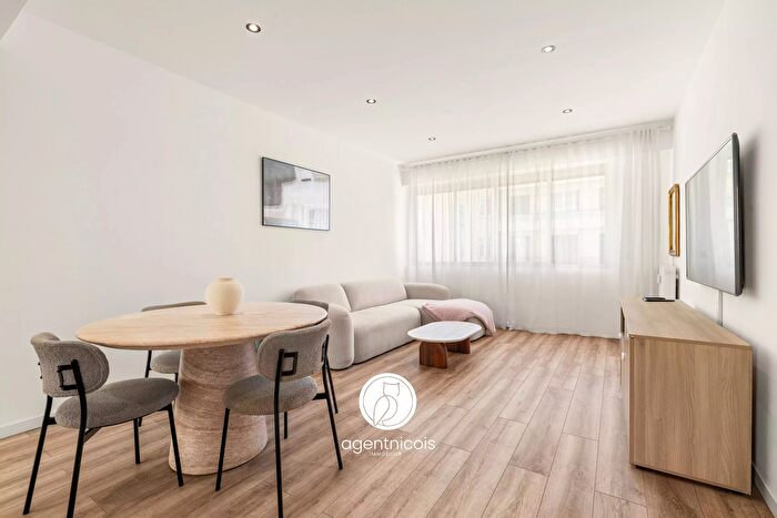 Appartement 3 pièces à vendre - Nice, Saint-Lambert, Bas-Cimiez