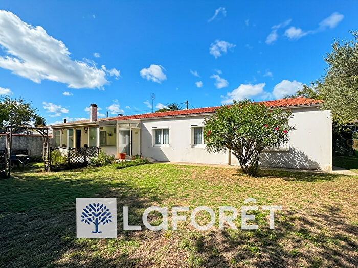 Maison 4 pièces à Gémozac, à vendre