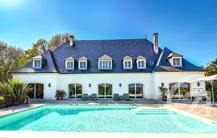 Maison à vendre - Jurançon - 9 pièces - 6 chambres