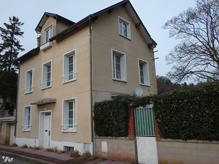Maison à louer - La Roche-Guyon - 6 pièces - 4 chambres