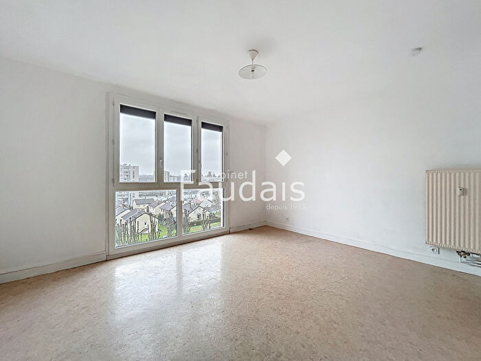 Appartement à louer - Saint-Lô, Est - 1 pièce