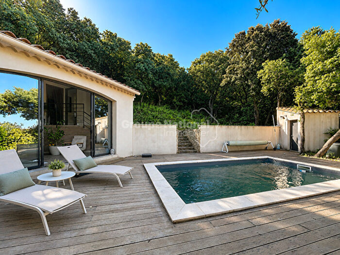 Maison 6 pièces à Châteauneuf-du-Pape, à vendre