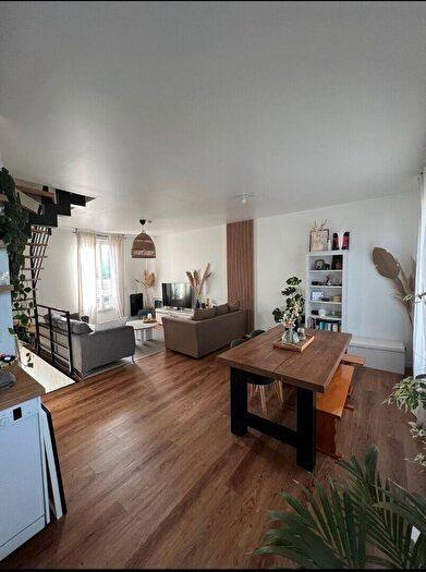 Appartement 4 pièces à louer - Blanches-Pierrats-Tonkin, Houilles