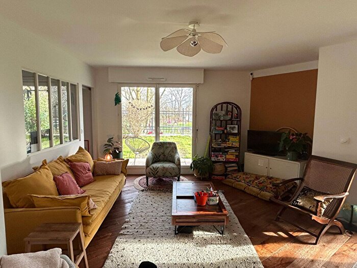 Appartement à louer - Centre, Maisons-Laffitte - 4 pièces - 3 chambres