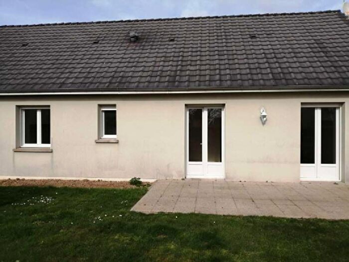 Maison à louer - Saint-Baudelle - 4 pièces - 3 chambres