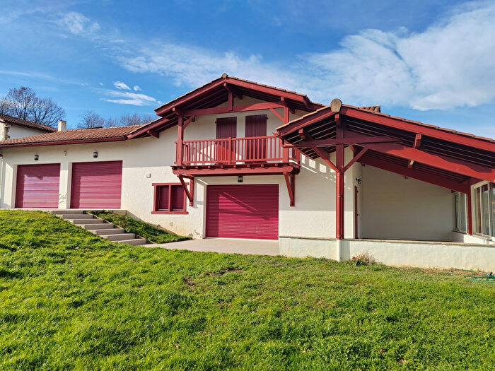 Maison à louer - Arcangues - 4 pièces - 3 chambres