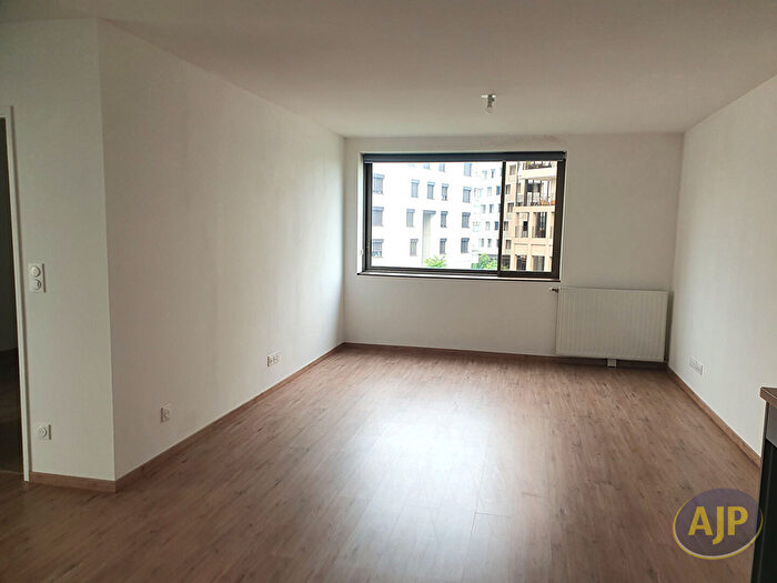 Appartement 3 pièces à louer - Nantes, Eraudière, La Marrière, Rond-point de Paris
