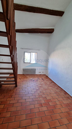 Appartement à louer - LIsle-sur-la-Sorgue, Centre-ville - 1 pièce