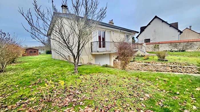 Maison à vendre - Saint-Vrain - 4 pièces - 3 chambres