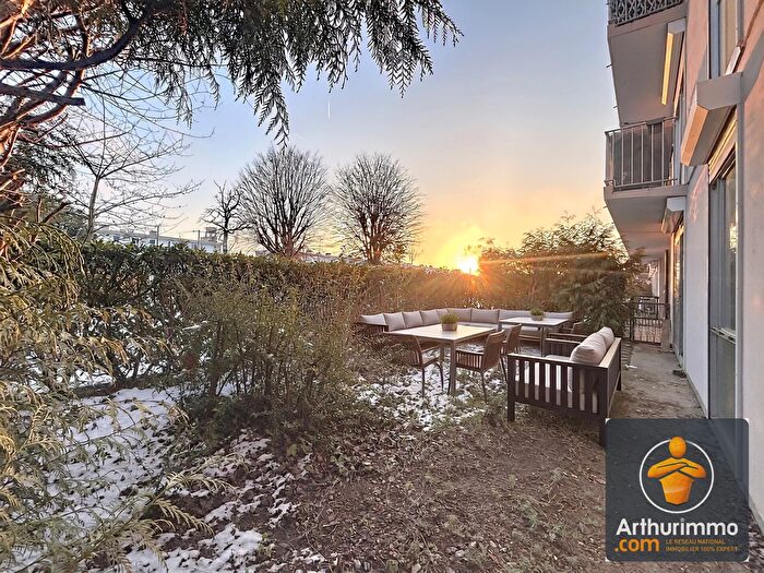 Appartement à vendre - Yerres, Bout du Monde, Camaldules, Abbaye - 4 pièces - 2 chambres