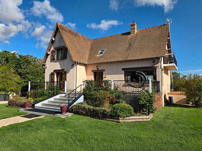Saint-Maixme-Hauterive : Maison 6 pièces à vendre