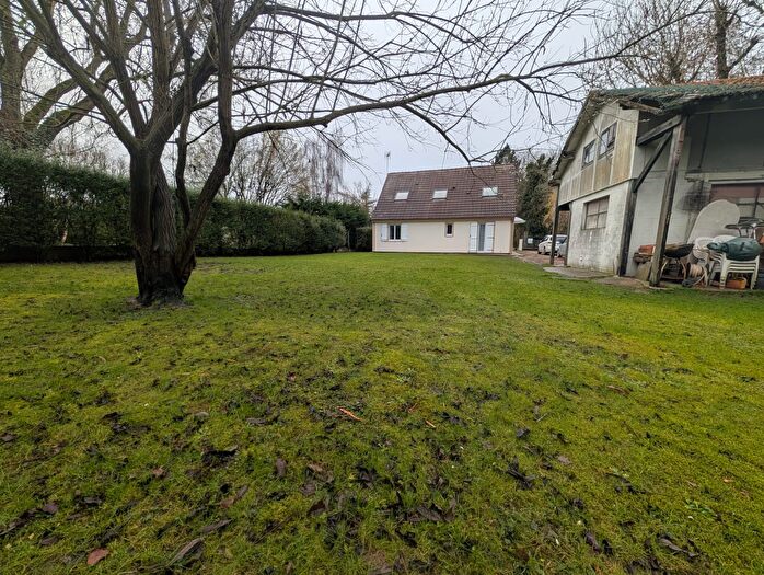 Maison à vendre - Élancourt, Hameau de Launay, La Muette, Les Mousseaux - 8 pièces - 6 chambres