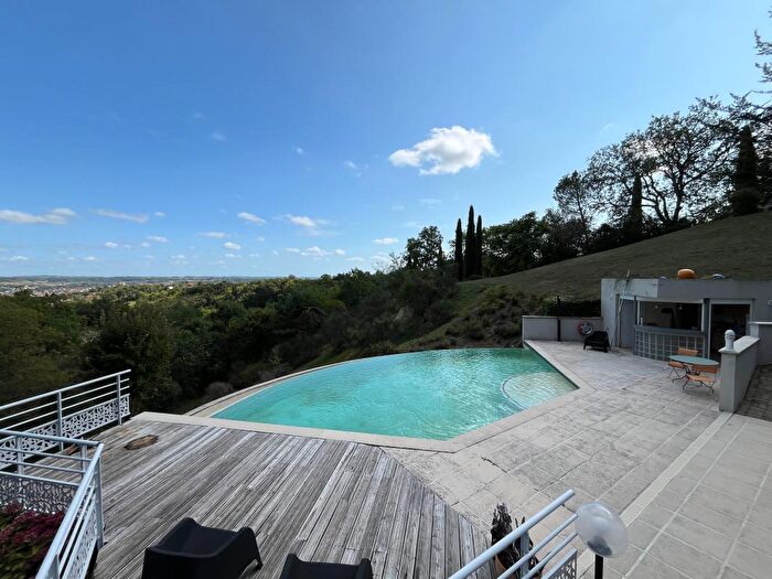 Maison à vendre - Auch, Faubourgs - 5 pièces - 4 chambres