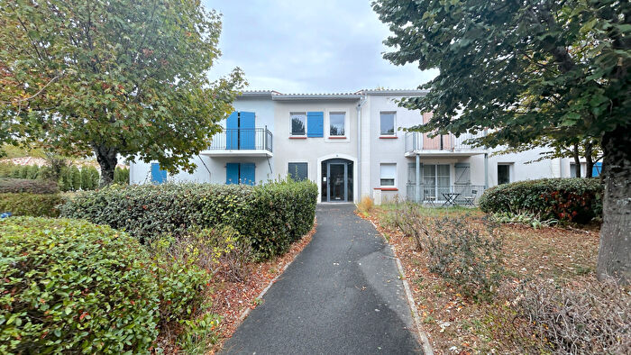 Saint-Martin-Lacaussade : Appartement 2 pièces à louer