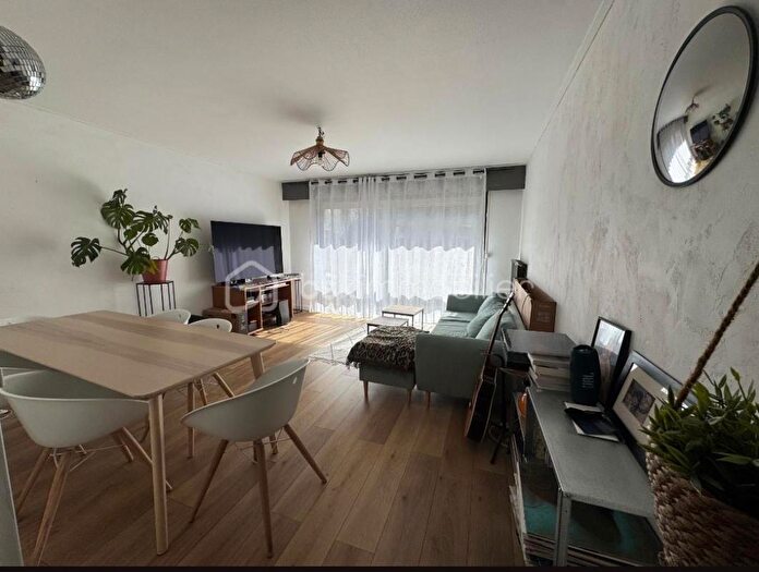 Appartement à vendre - Lannion, Centre-ville - 3 pièces - 2 chambres