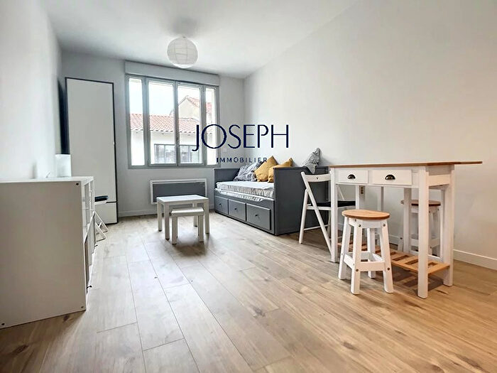 Appartement à louer - Toulouse, Pont des Demoiselles, Saint-Exupéry - 1 pièce
