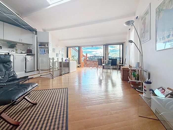 Appartement à vendre - Villefranche-sur-Mer - 2 pièces - 1 chambre