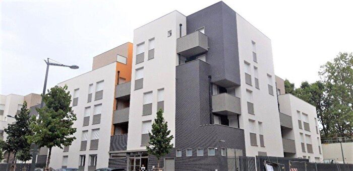 Appartement 1 pièce à Les Tours, Vigneux-sur-Seine, à louer